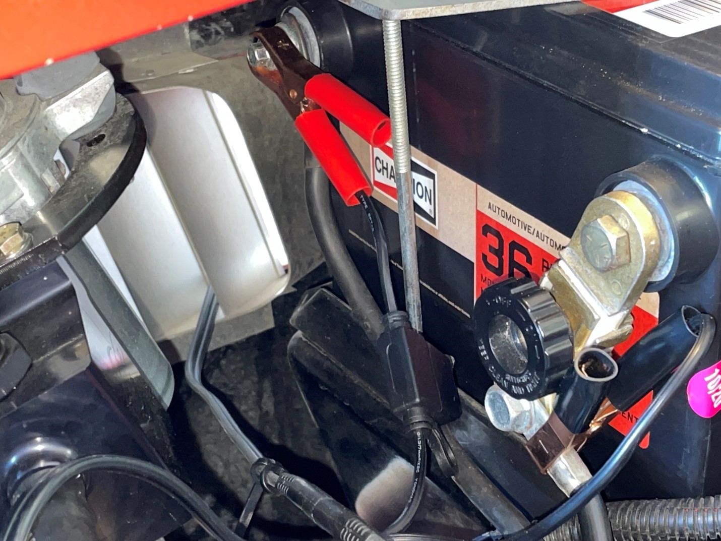 Using a Trickle Charger on Classic Cars - Classic Auto Advisors